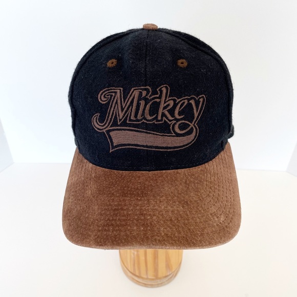Disney | Accessories | Goofy And Co Disney Vintage 9s Mickey Mouse Wool ...